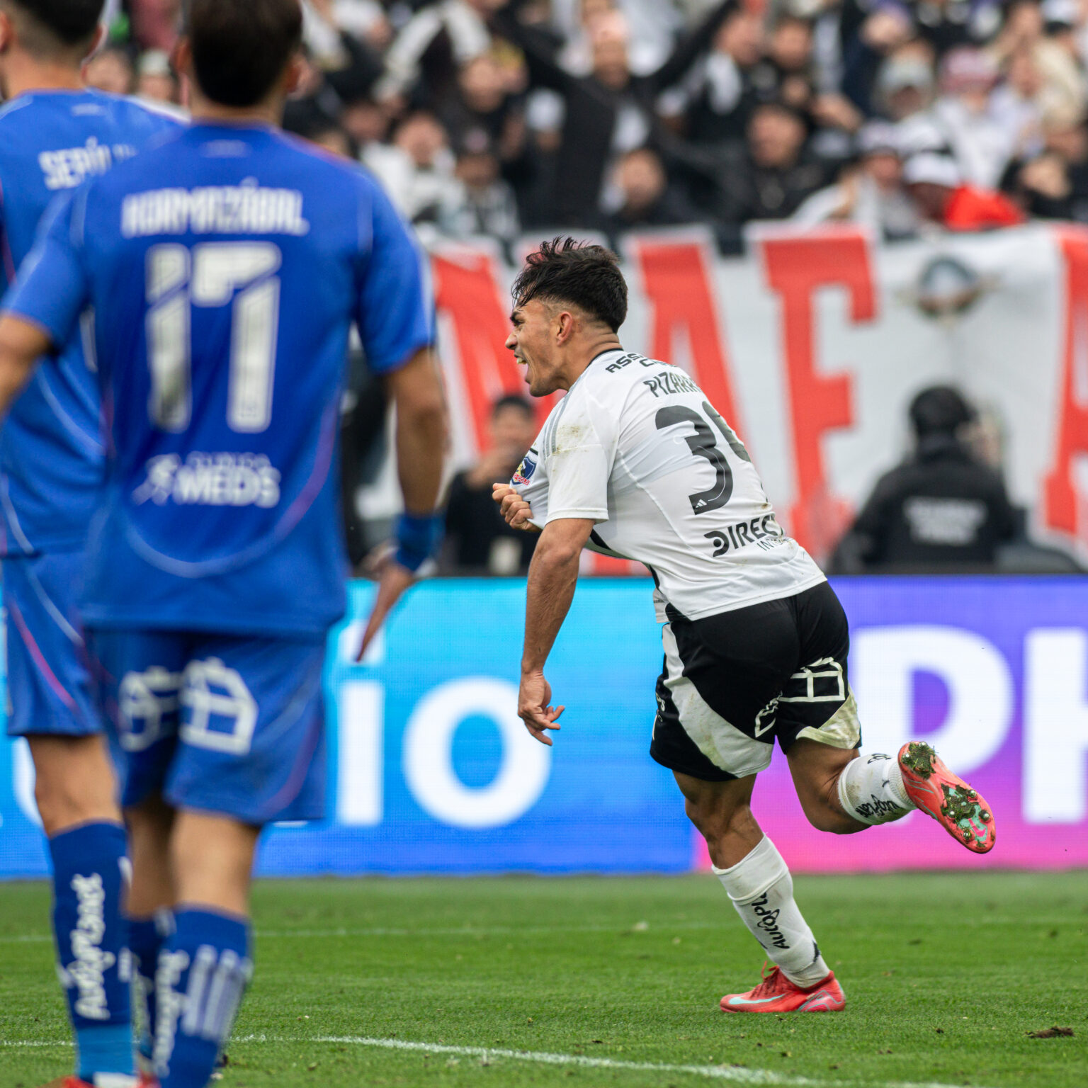 Colo-Colo rompe la mala racha y vence a la U en el Monumental - CSD Colo-Colo
